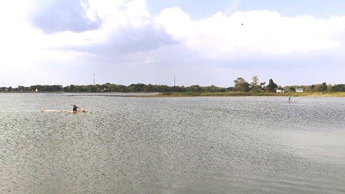 Menikmati Wisata Gratis di Waduk Mulur Sukoharjo, Pemandangannya Aduhai ...