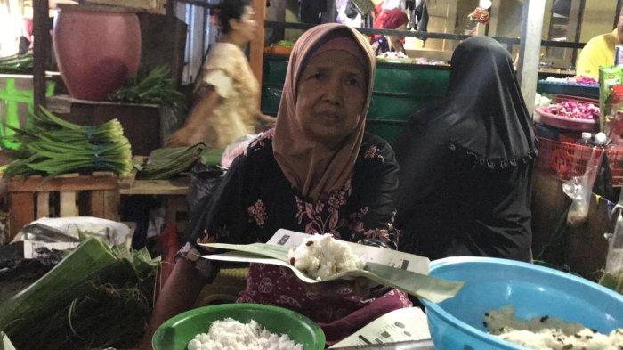 'Turuk Bintul' Makanan Khas Jepara yang Gurih, Berisi Beras Ketan dan ...
