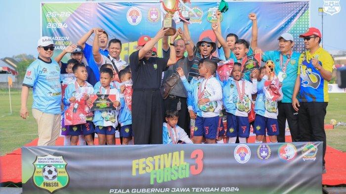 Tim Forsgi Football Academy Sukoharjo KU-10 Sabet Juara 1 Festival ...