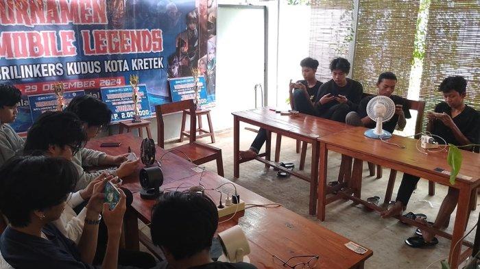 Meriahkan HUT ke-129 BRI, BRILinkers Kudus Gelar Turnamen Mobile ...