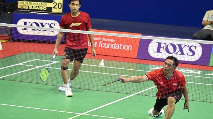 Ukun dan Reksi Gemparkan GOR Sritex Arena Solo, Tembus Semifinal Meski ...