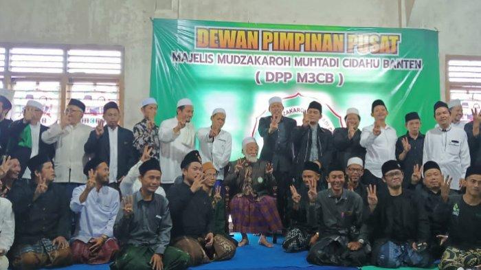 Ulama Karismatik Tanah Air, Abuya Muhtadi Deklarasi Dukung Ganjar - Mahfud - Tribunjateng.com