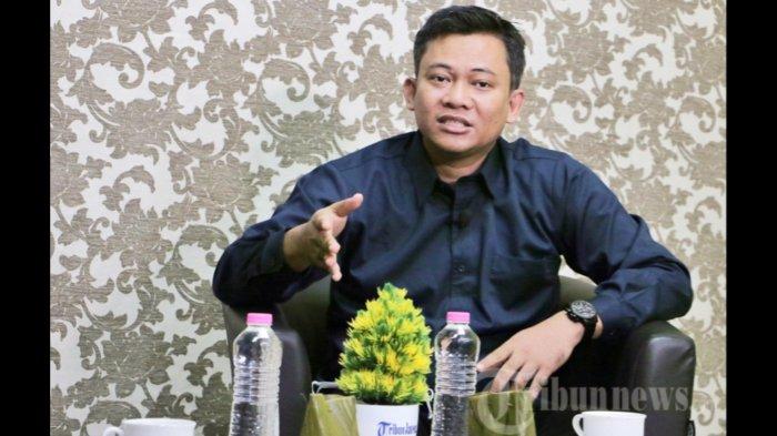 TADARUS DR Muhammad Junaidi SHI MH : Memformulasikan Nilai Islam dalam ...