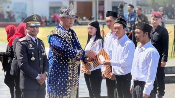 Momen Kemerdekaan RI, 437 Narapidana Lapas Kelas IIB Cilacap Terima Remisi, 7 Orang Langsung ...