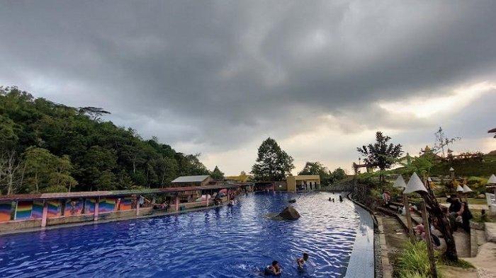 Kunjungan Wisata dan Penginapan di Tawangmangu Karanganyar Alami ...