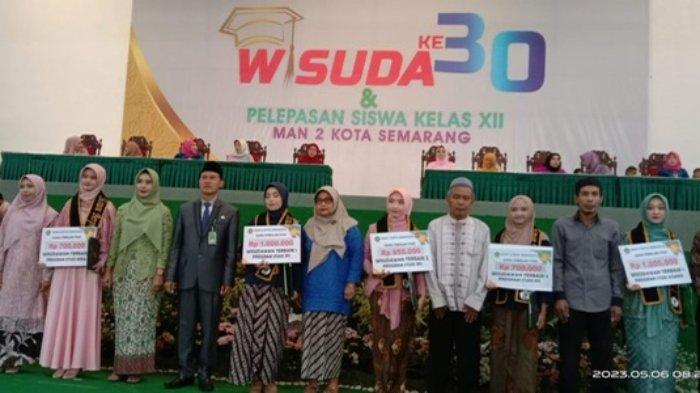 MAN 2 Kota Semarang Helat Wisuda di Unissula - Tribunjateng.com