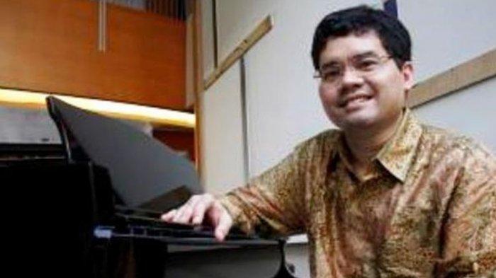 Profil Ananda Sukarlan Musisi Klasik Asia Pertama yang Terdaftar di NFT - Halaman all ...