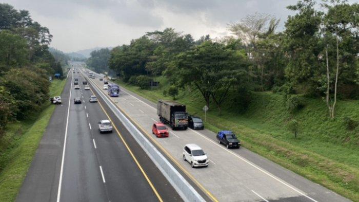 Hari Ini, Rest Area 429 A Tol Semarang-Solo Mulai Dipadati Kendaraan ...