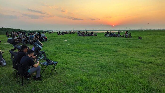 13 Km dari Alun-Alun Pati, Ada Padang Rumput Hijau Bonus Sunset, Plus ...