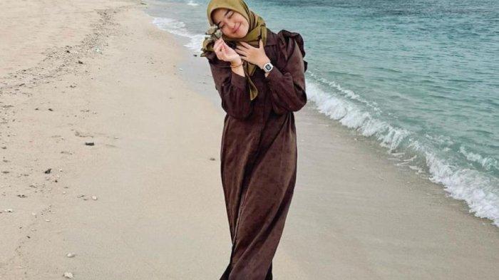 7 Potret Cantik Ayumi Putri Sasaki Paskibraka Keturunan Jepang, Pembawa Teks Proklamasi HUT ke ...