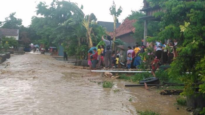 Banjir Bandang Terjang Tiga Desa Di Pati