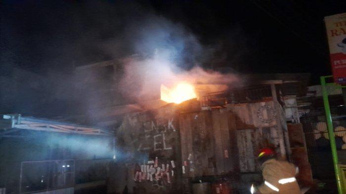 Diduga Korsleting Listrik, Bengkel Sepeda Motor di Wonosobo Terbakar - Tribunjateng.com