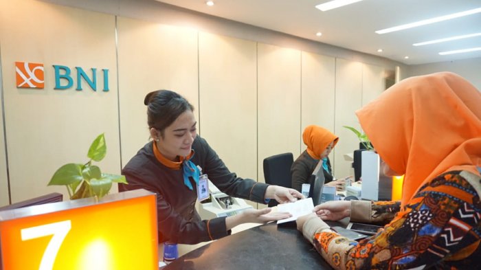 BNI Cabang Pandanaran Tetap Beroperasi - Tribunjateng.com