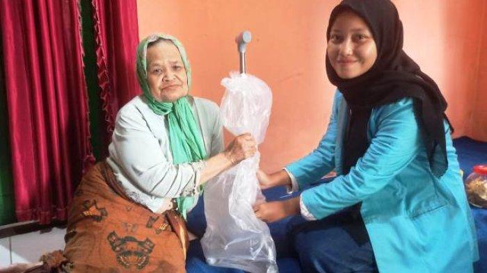 Siswa SMK Al Syairiyah Limpung Batang Rayakan Kelulusan dengan Berbagi ...