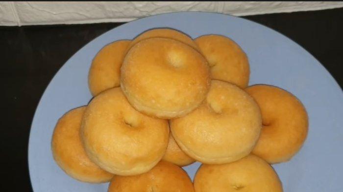 Cara Membuat Donat Premium Lembut Mengembang Sempurna - Tribunjateng.com