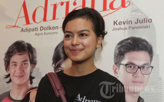 Artis Indonesia Mendunia: Eva Celia Latjuba Pengisi Suara Film Animasi ...