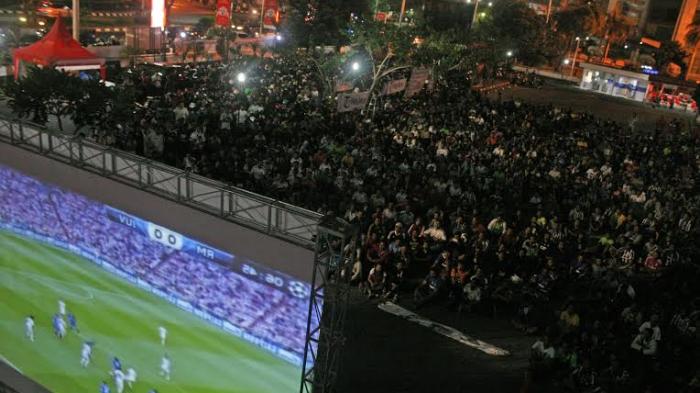 Kafe Kecil Jadi Rame Karena Nobar Euro 2020, Tak Lama Kemudian Ditutup ...