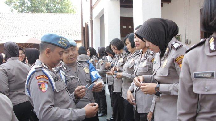 70 Polwan Polres Semarang Mendadak Diperiksa Provost, Ada Apa ...