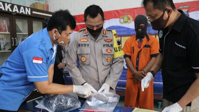 Polisi Temukan 11 Paket Sabu di Tubuh Warga Kebumen Ini - Tribunjateng.com