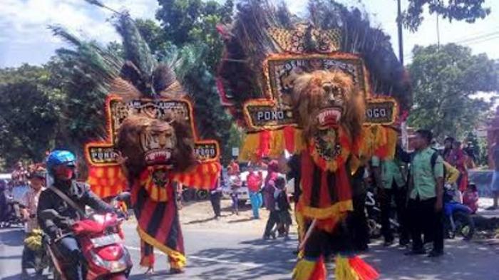 Hari Jadi Kabupaten Grobogan ke-290 Dimeriahkan dengan Prosesi Boyong Grobog - Tribunjateng.com