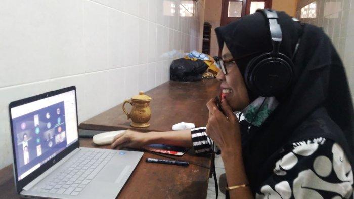 Pembelajaran Jarak Jauh, SMAN 5 Semarang Tekankan Pelayanan Maksimal ...