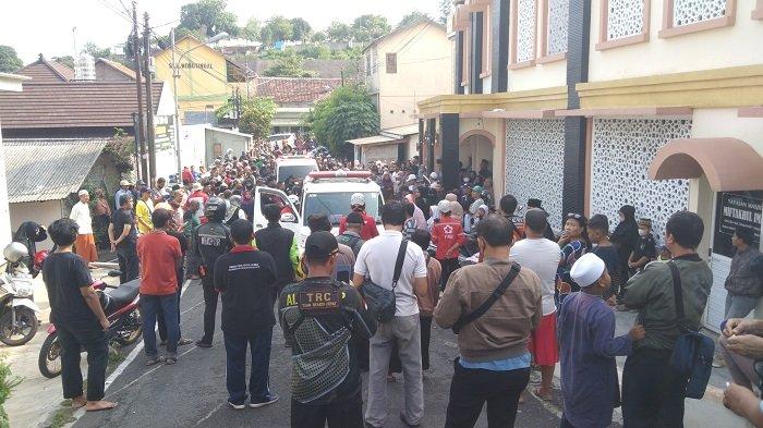 Kisah Haru Ayah Alif Sisir Sungai Tiga Hari Sebelum Jasad Putranya ...