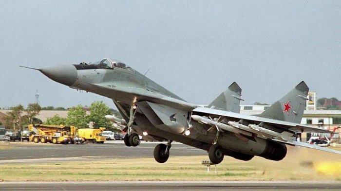 Amerika Borong 81 Pesawat Tempur Rongsok era Soviet, Diduga untuk ...