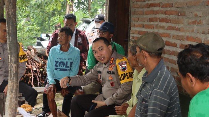 Jagongan Bareng Kapolres Kudus, Dengarkan Langsung Keluhan Warga - Tribunjateng.com