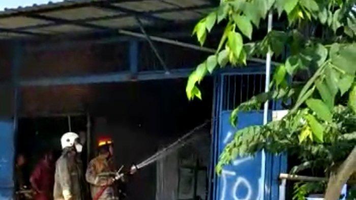 Kebakaran Warung Swike Kodok dan Rumah di Kota Semarang: Lupa Matiin ...