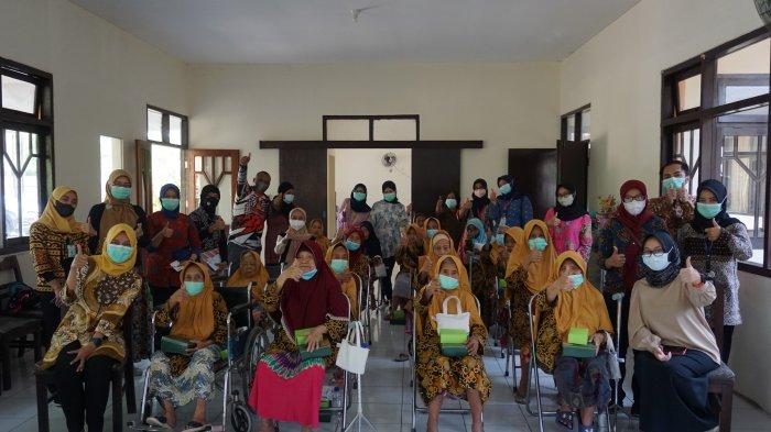 Lebih Dekat Dengan Masyarakat Jadi Poin dalam HUT ke-15 RS Permata ...