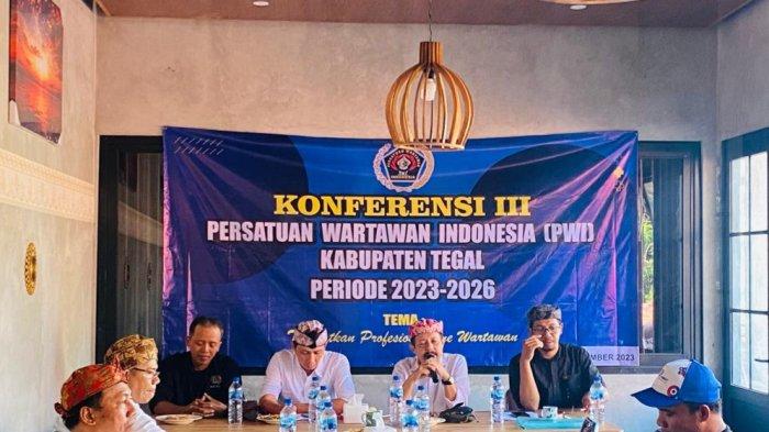 Pengurus PWI Kabupaten Tegal Periode 2023-2026 Resmi Dilantik, Amir Machmud Ingatkan Hal Ini ...