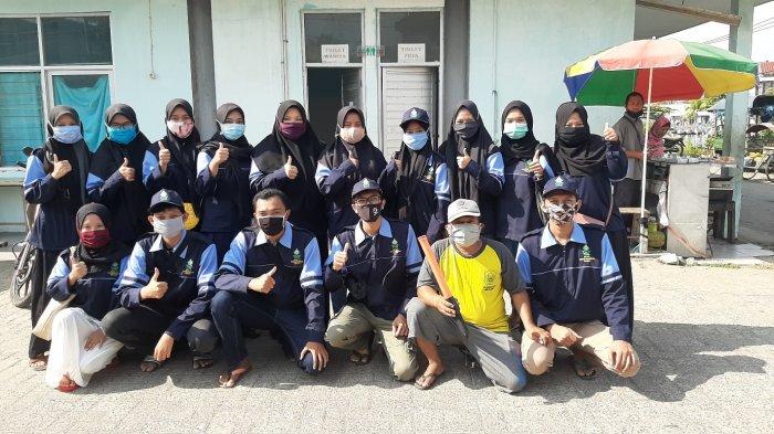 Mahasiswa KKN 75 UIN Walisongo Bagikan Masker dan Semprot Disinfektan ...