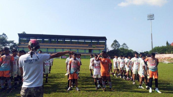 ASTI Kudus dan Kendal Undang Motivator, Gembleng Kekompakan Tim, Akhir ...