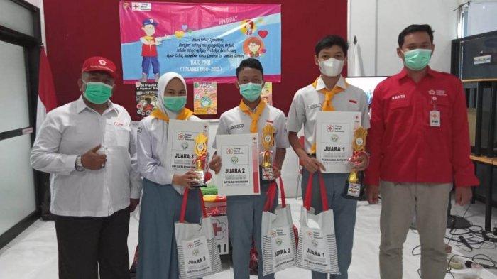 Peringati PMR-day, PMI Sragen Gelar Lomba Poster Covid-19 ...