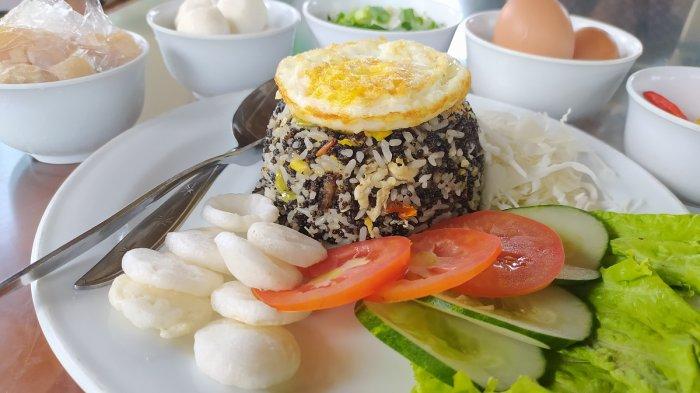 Kreasi Makanan Sego Goreng Tiwul Ala Chef Rengga - Tribunjateng.com