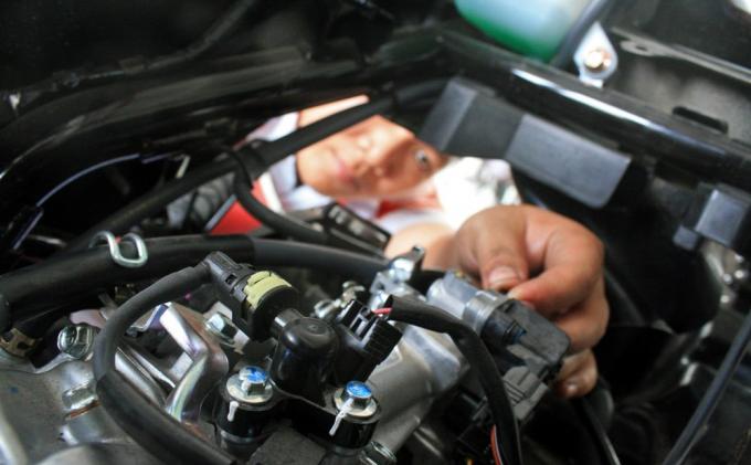 Injeksi Lebih Irit BBM, Bagaimana Sistem Kerjanya? - Tribunjateng.com