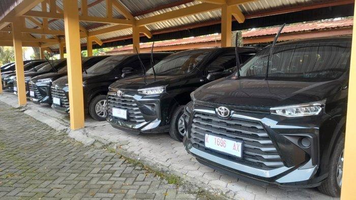 Agar Tak Dipakai Mudik, Mobil Operasional Kecamatan Diparkir Berjejer ...