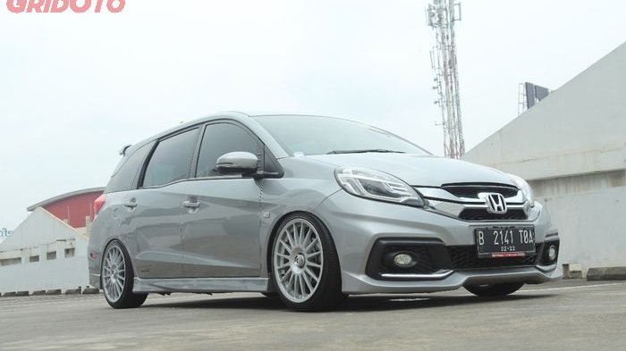 Modifikasi Mobil Honda Mobilio Ini Pakai Pelek Orisinal Biar Makin ...