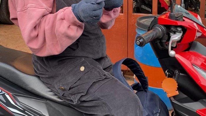 Dicari! Motor Beat Merah Hitam H 2698 BME Dicuri Maling di Kos Demak ...