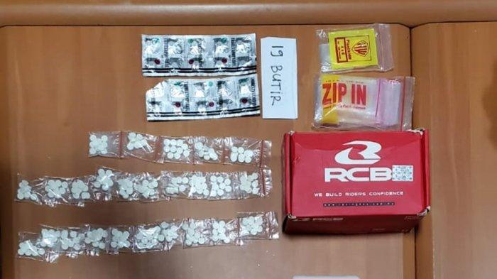 Mahasiswa Warga Jati Kudus Ditangkap, Lagi Transaksi Obat Logo Y, Rumah ...