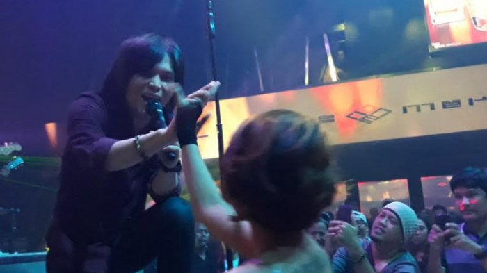 VIDEO Once dan Bule Hebohkan Pengunjung Babyface Semarang ...