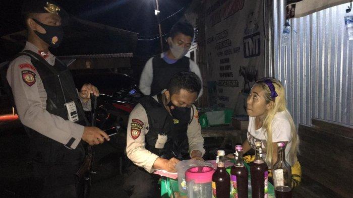 Bikin Geleng-geleng. Ratusan Botol Miras Disita Jelang Pilkades ...