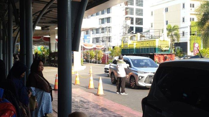 Siapa Bilang Parkir VIP Stasiun Tugu Rp 50 Ribu per Tiga Jam? Yang ...