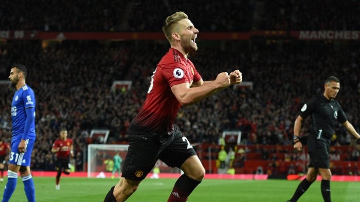 Manchester United Krisis Bek Kiri Luke Shaw Cedera Lagi Tyrell