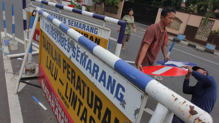 Rambu-Rambu di Jalan Alternatif Sudah Mulai Dipasang - Tribunjateng.com