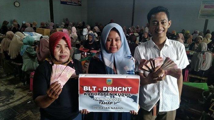 Kudus Alokasikan Rp 37,7 Miliar untuk BLT Buruh Rokok Tahap III - Tribunjateng.com