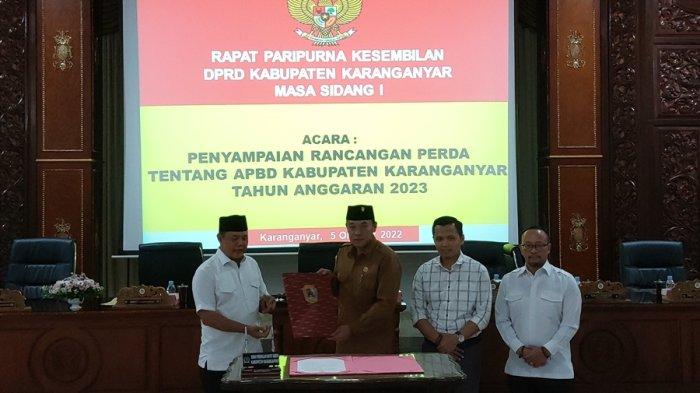 Bupati Karanganyar Juliyatmono: Tahun Depan Fokus Infrastruktur, Yang Tertunda Bakal Dikerjakan ...