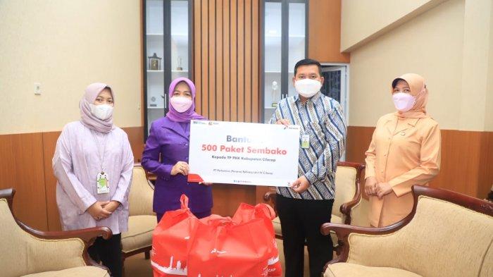 Bersama PKK, Pertamina Salurkan 500 Paket Sembako untuk Lansia Se-Kabupaten Cilacap ...