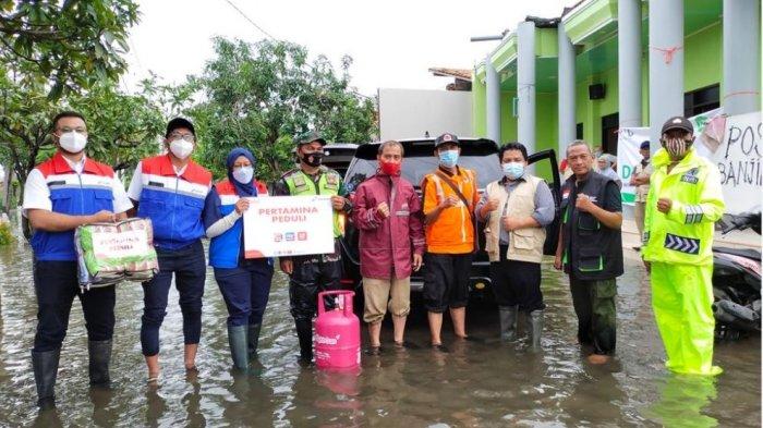 Pertamina Salurkan Bantuan 350 Tabung Bright Gas dan Galang Donasi Pekerja untuk Korban Banjir ...
