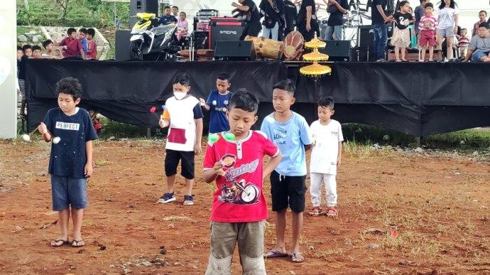 Begini Kala Anak-anak Hingga Dewasa Ikuti Lomba Lato-lato di Salatiga ...